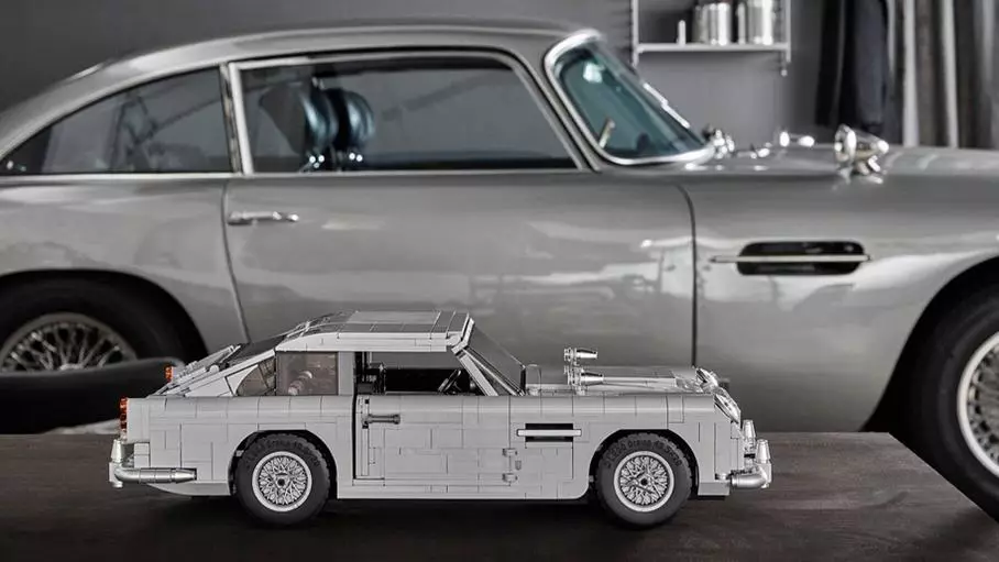 Aston Martin James Bond se transformou em um desenhista Lego 2491_2