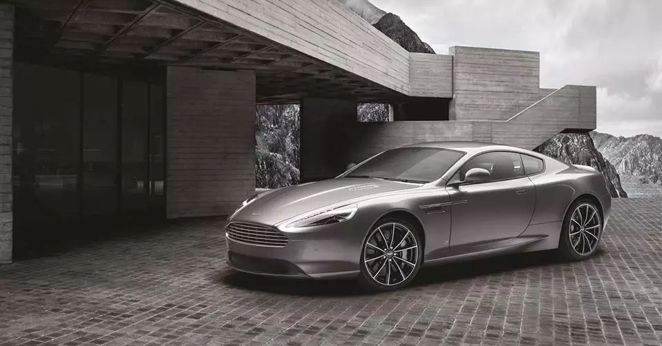 Aston Martin DB9 khusus kanggo James Bond