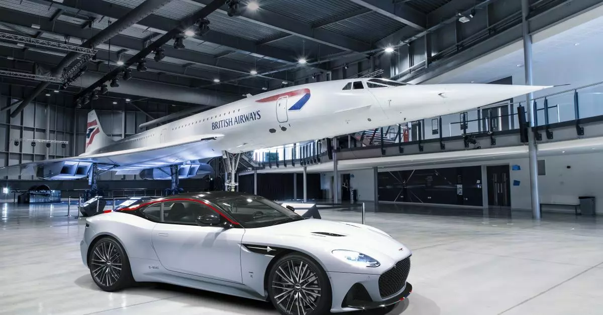 Ο Aston Martin αφιερώθηκε το Superleggera Supercar "Concord"