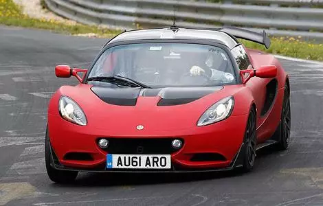 Lotus portò la versione stradale dell'ELISE da corsa ai test 25150_3