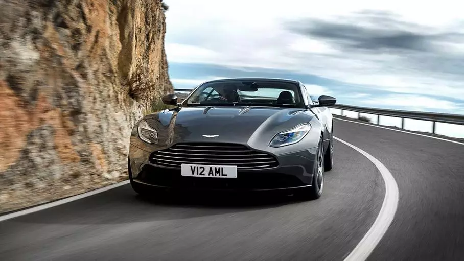 Ժնեւում, առաջին Aston Martin- ը տուրբամազատներով 25186_1