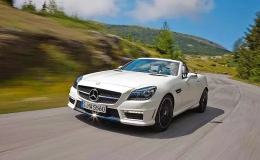 Mercedes-Benz a présenté le roadster slk le plus puissant 25348_1