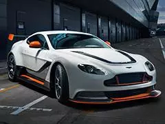 Aston Martin viste en silhuett av en ny spor coupe 2579_2