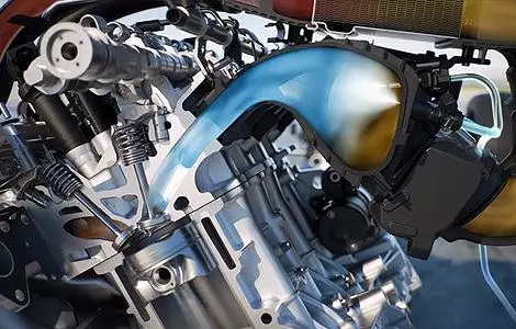 BMW M4 Engine Opremljeni sistem za vbrizgavanje vode 25842_2