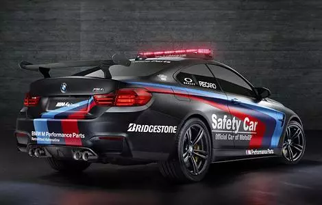 BMW M4 variklis įrengta vandens įpurškimo sistema 25842_5