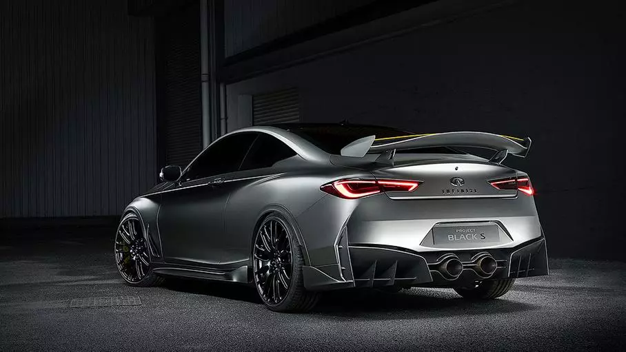 Infiniti는 Q60 