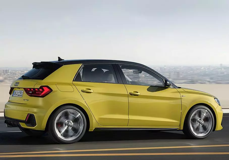 Novi Audi A1: virtualni tipder i 200 snažan motor 2669_3