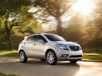 Buick ஒரு சிறிய குறுக்குவழி காட்டியது 27083_1