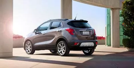 Buick showed a very small crossover 27083_2