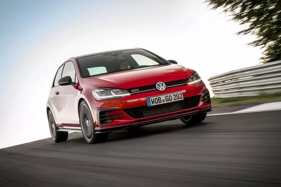 Volkswagen yakavaka iyo ine simba zvakanyanya uye nekukurumidza gorufu gti 28685_1