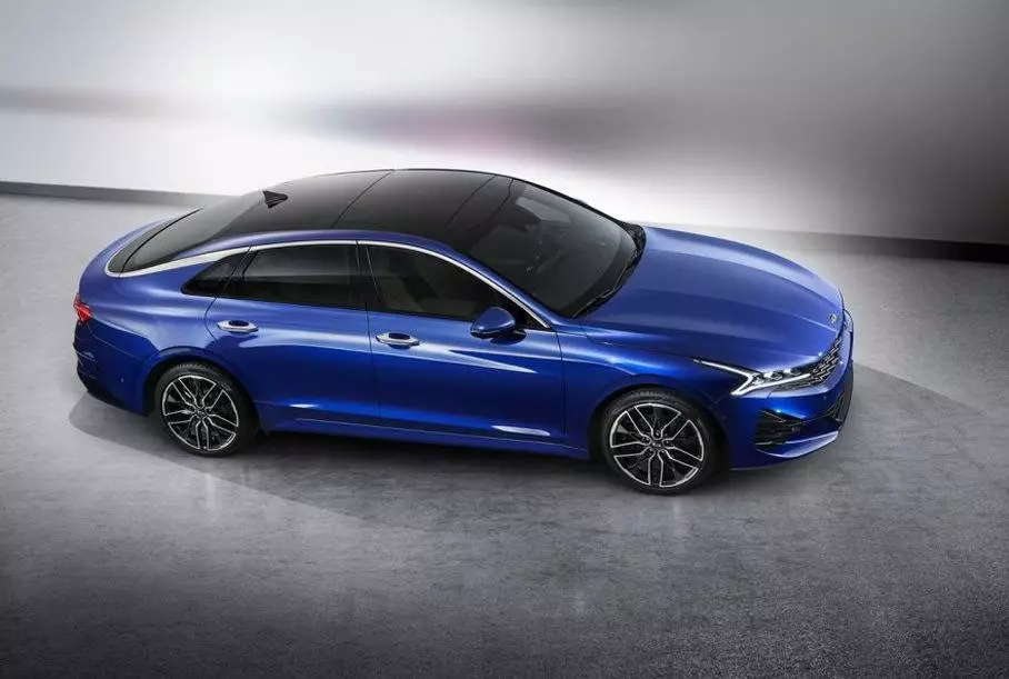 Kia fully revealed the appearance of the new Optima 29297_1