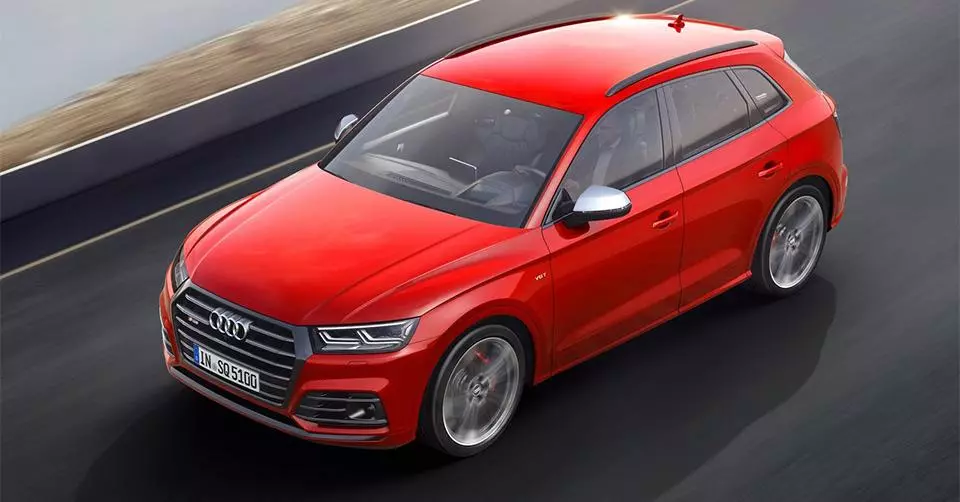 Audi Errusian SQ5 agerraldiaren data deitu zuen