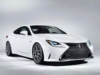 Coupe Lexus RC kapott sportcsomagot F Sport 29900_1