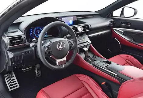 Coupe Lexus RC obdržel sportovní balíček F Sport 29900_5