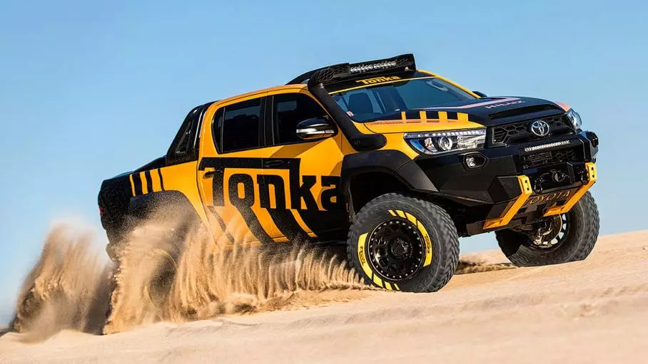 The manufacturer of toys helped Toyota make an extreme pickup 30967_1