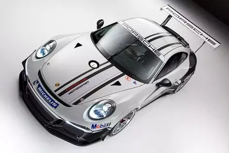 Porsche has prepared 911th for racing 31486_4