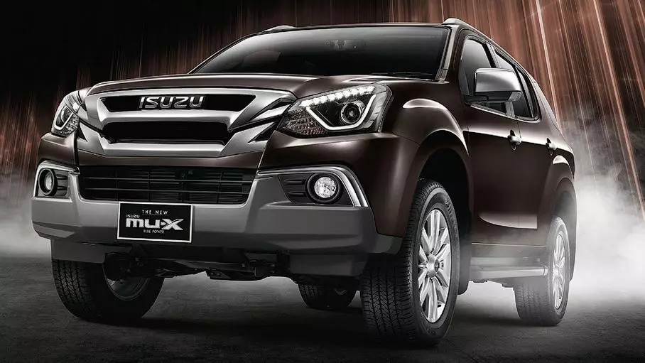 Isuzu actualizou a súa propia versión de Chevrolet Trailblazer 32093_1