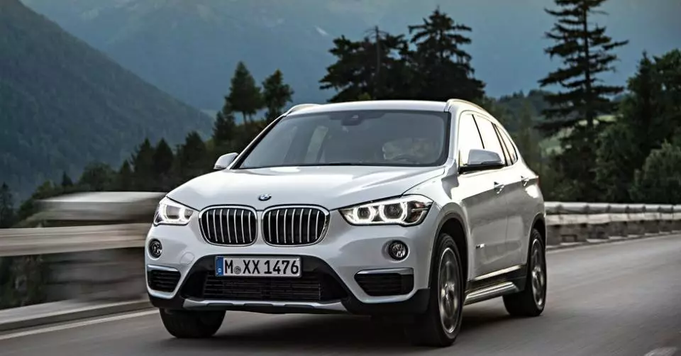 Prezzijiet tar-Ruble Imsejħa tal-Ġenerazzjoni Ġdida BMW Crossover X1