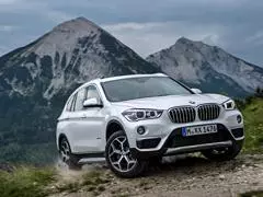 Nomena ny vidin'ny ruble ho an'ny BMW x2 3251_2