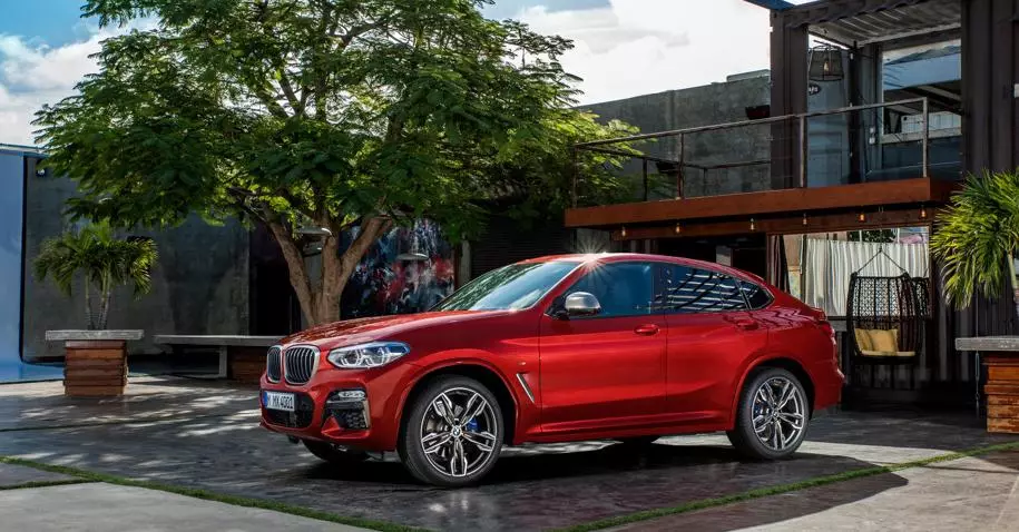 Les prix russes pour la nouvelle génération BMW X4 sont nommés