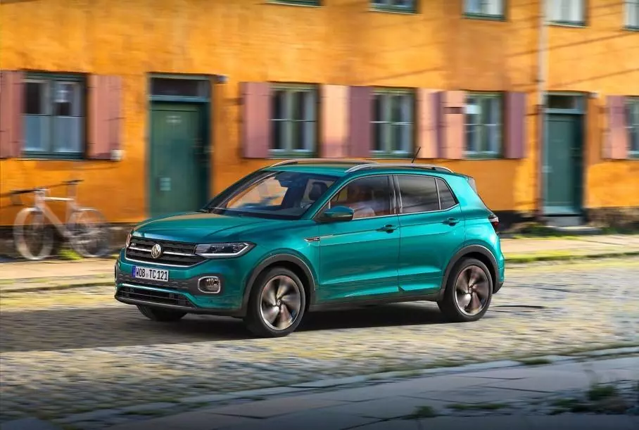 Volkswagen akan membina satu lagi crossover kecil berdasarkan polo 33218_2