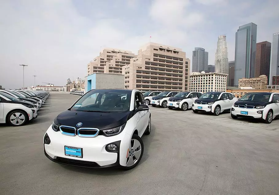 ตำรวจสหรัฐซื้อ BMW Electrocars โดย 10 ล้านดอลลาร์ แต่ไม่ไปหาพวกเขา