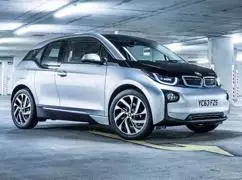 BMW lopettaa myynnin ja reagoi kaikki I3-elektronit, jotka johtuvat alhaisista naisista 3361_2