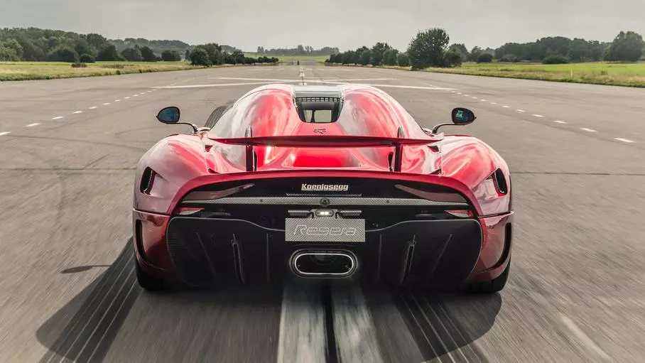 KoenigSegg establecerá una nueva velocidad de registro - más de 447 km / h