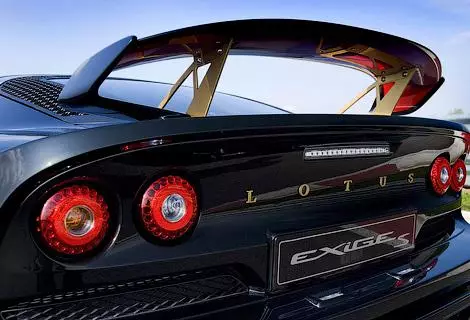 لوتس مخصص لانتصاراته في الفورمولا 1 EXIGE COUPE 34406_2