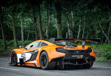 McLaren 650s Supercar voaomana amin'ny hazakazaka fiaretana 34502_2