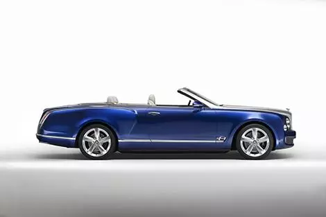 Bentley wawonetsa wolowa m'malo mwa Azure 3482_2