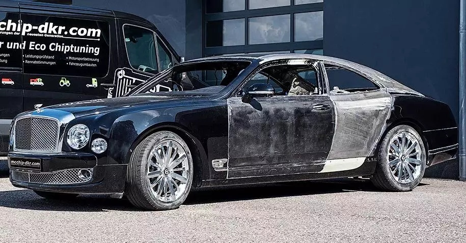 Els alemanys convertiran la limusina Bentley Mulsanne al coupé