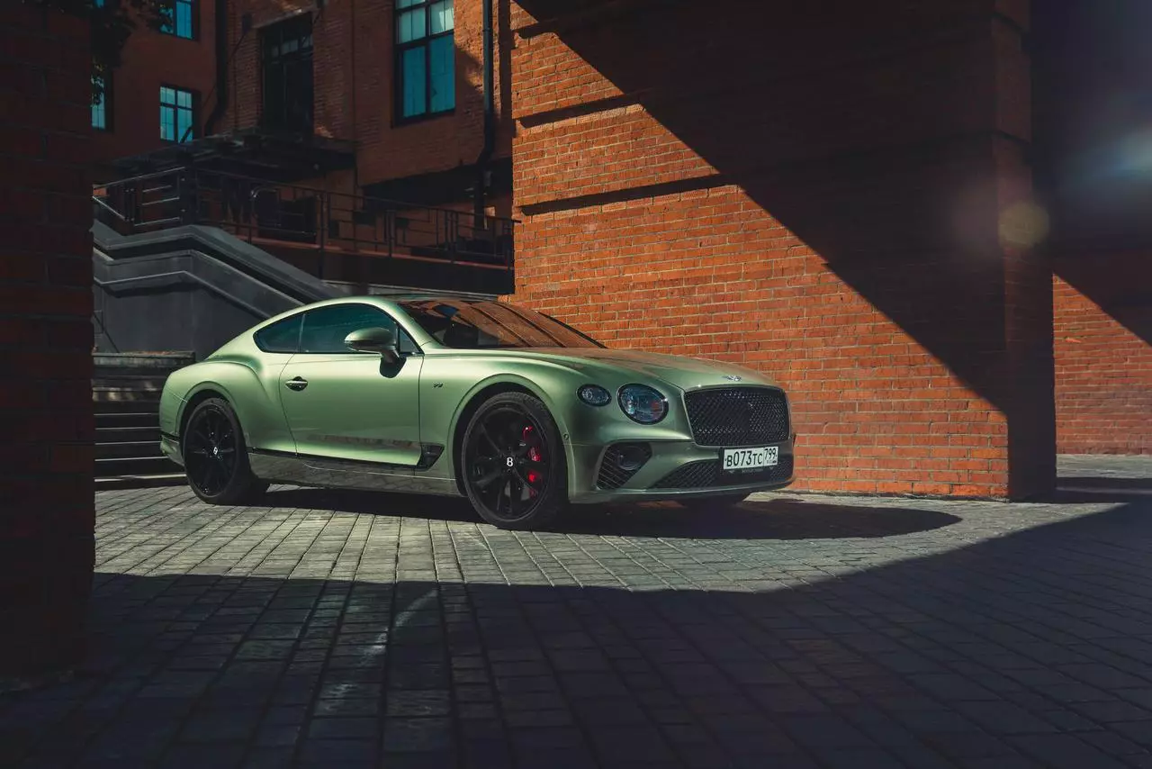 Обсъждане на Bentley Continental GT V8 3517_1