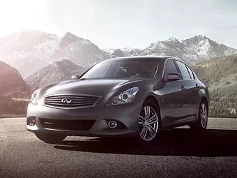 Infiniti ապրանքանիշը վերանվանվել է G37 սեդան 35275_1