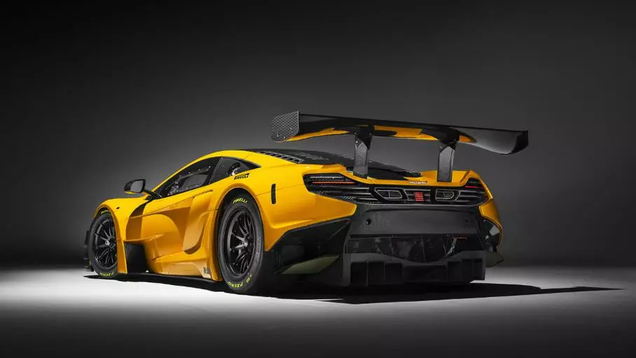 McLaren ha aggiornato la versione da corsa della supercar 650s 35463_4