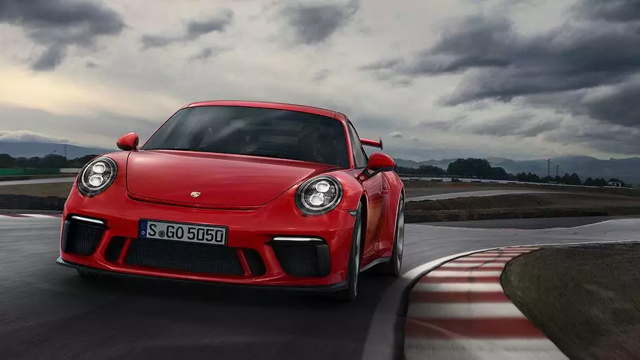 Porsche aftur til laghólfsins 911 GT3 