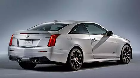 «Լիցքավորված» Coupe Cadillac ATS-V- ի լուսանկարները հարվածում են ցանցին 35774_2