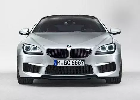 BMW a quattro porte 