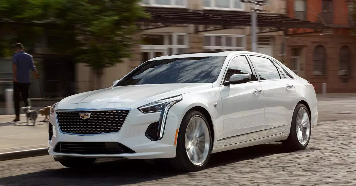 Cadillac brought to Russia of the updated competitor "Sevensk" BMW