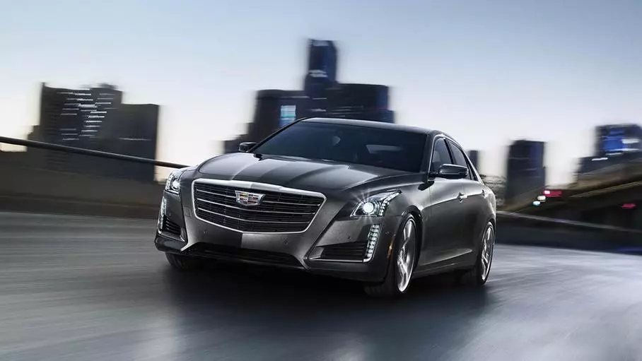 Cadillac yoo mu CSS Standan si Russia pẹlu mọto v6 kan 3632_1