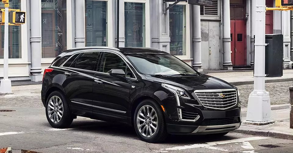 Cadillac presented SRX crossover successor