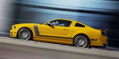 Ford Mustang from Shelby updated and received the most powerful V8 in the world 37061_3