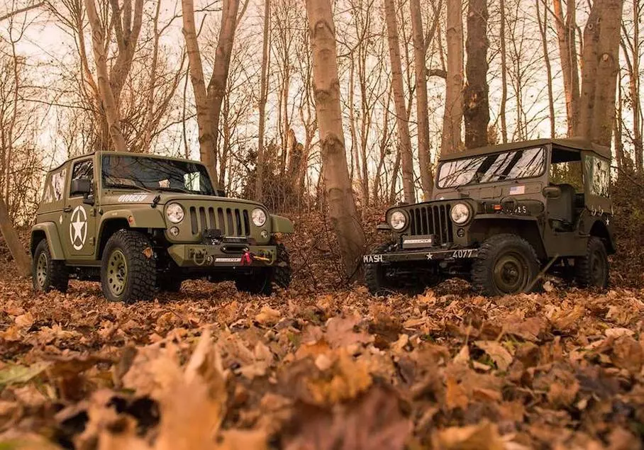 Däitsche Tuner huet Jeep Wrangler an der klassescher 