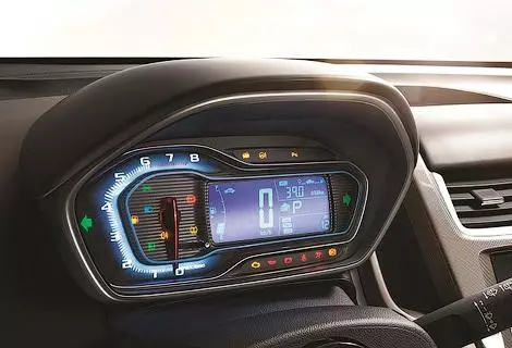 Chevrolet a arătat interiorul AVEO ADEO 3825_2