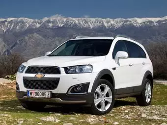 Именуван рубља Цени за ажурирани Chevrolet Captiva 3869_1