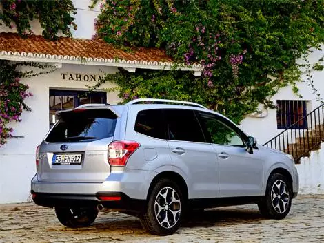 Η αλλαγή γενιάς έκανε το Subaru Forester πιο ακριβό 38758_2