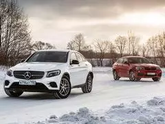 Bhí íomhá ar an taobh istigh den GLE Mercedes-Benz nua le feiceáil 39092_2