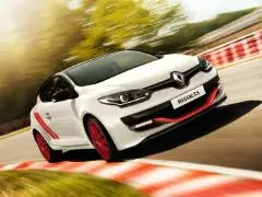 Siguiente Renault Megane RS perderá un motor de dos litros 39199_2