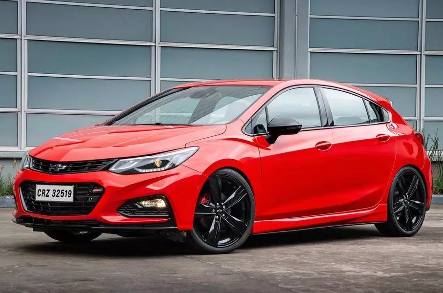 Chevrolet Cruze "rasked" ila 300 kuvvete