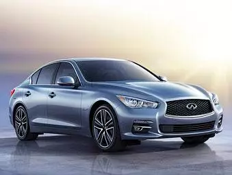 Infiniti fortalte detaljene om den nye modellen 39388_1